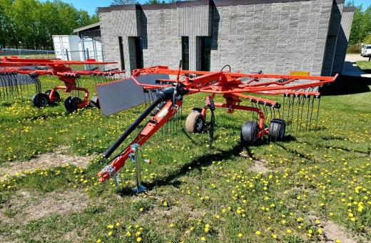 New Kuhn SR 112 GII Rake
