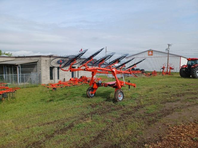New Kuhn SR 112 GII Rake